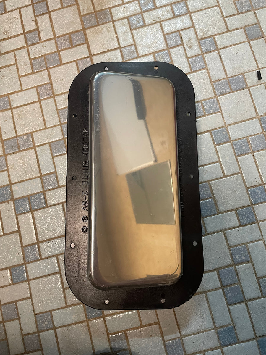 Bi-Directional Wall Vents – J & J Trailers & Equipment